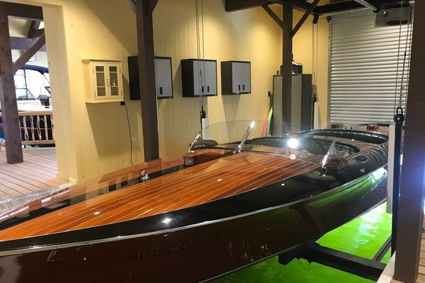 Clearwater Bay Boathouse | Canadian Timberframes