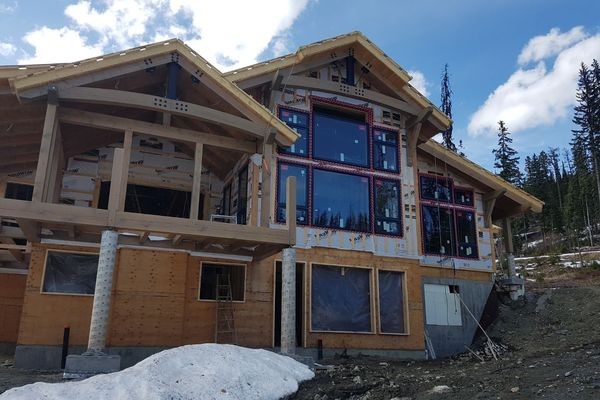 Lookout Ridge Sun Peaks | Canadian Timberframes