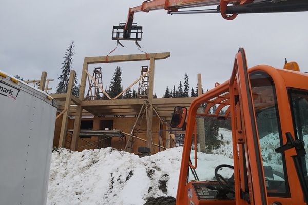 Lookout Ridge Sun Peaks | Canadian Timberframes