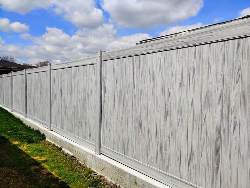 Mr. Fencee - Toronto’s Only Fence Company You’ll Ever Need