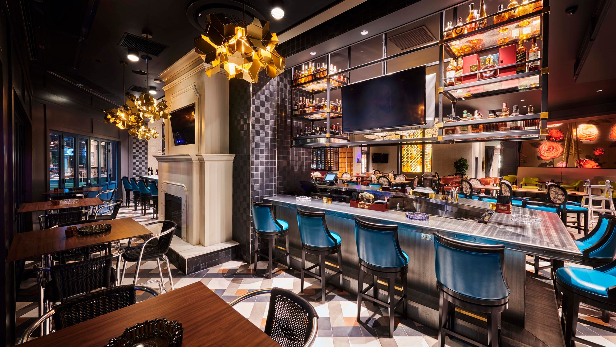 Atlanta's Best Cigar Lounge | Atlanta Battery | Live Music | Cigar Bar ...