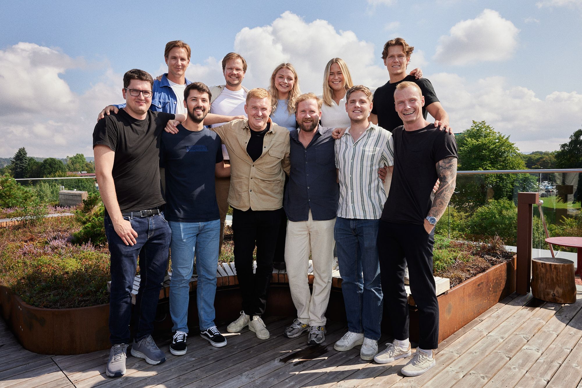 Vi flytter biler over hele landet - Gire