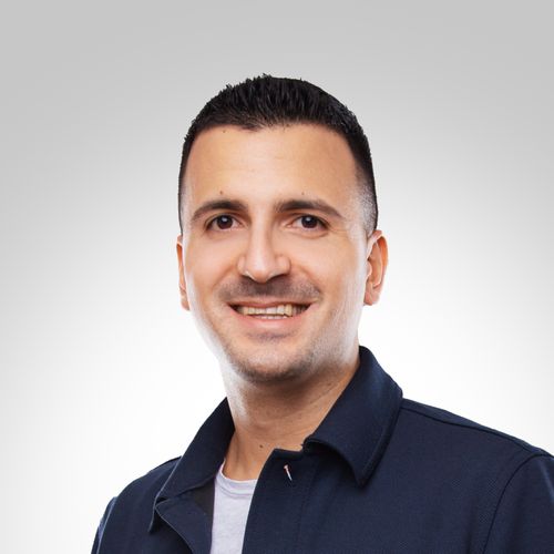 The Guide to Write Polite and Professional Phrases in Emails