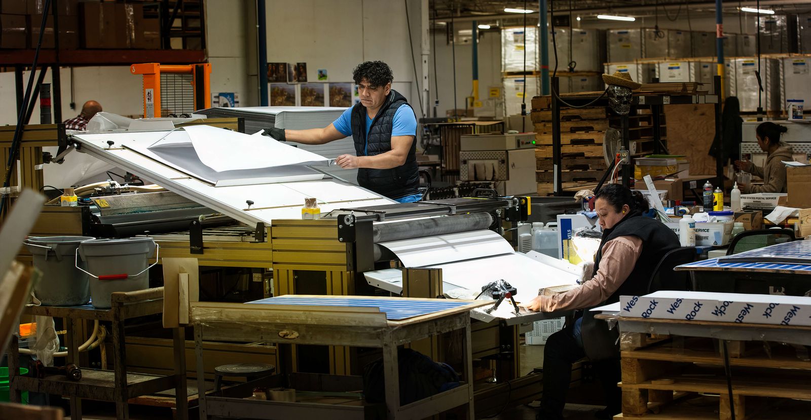 Common Printing Mistakes: Bleeds, Margins, and Alignment