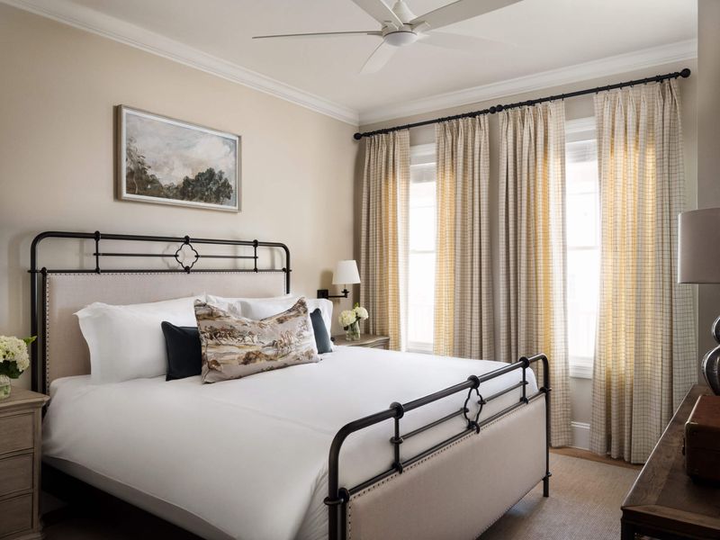 Rooms | 1313 West - Annapolis, MD