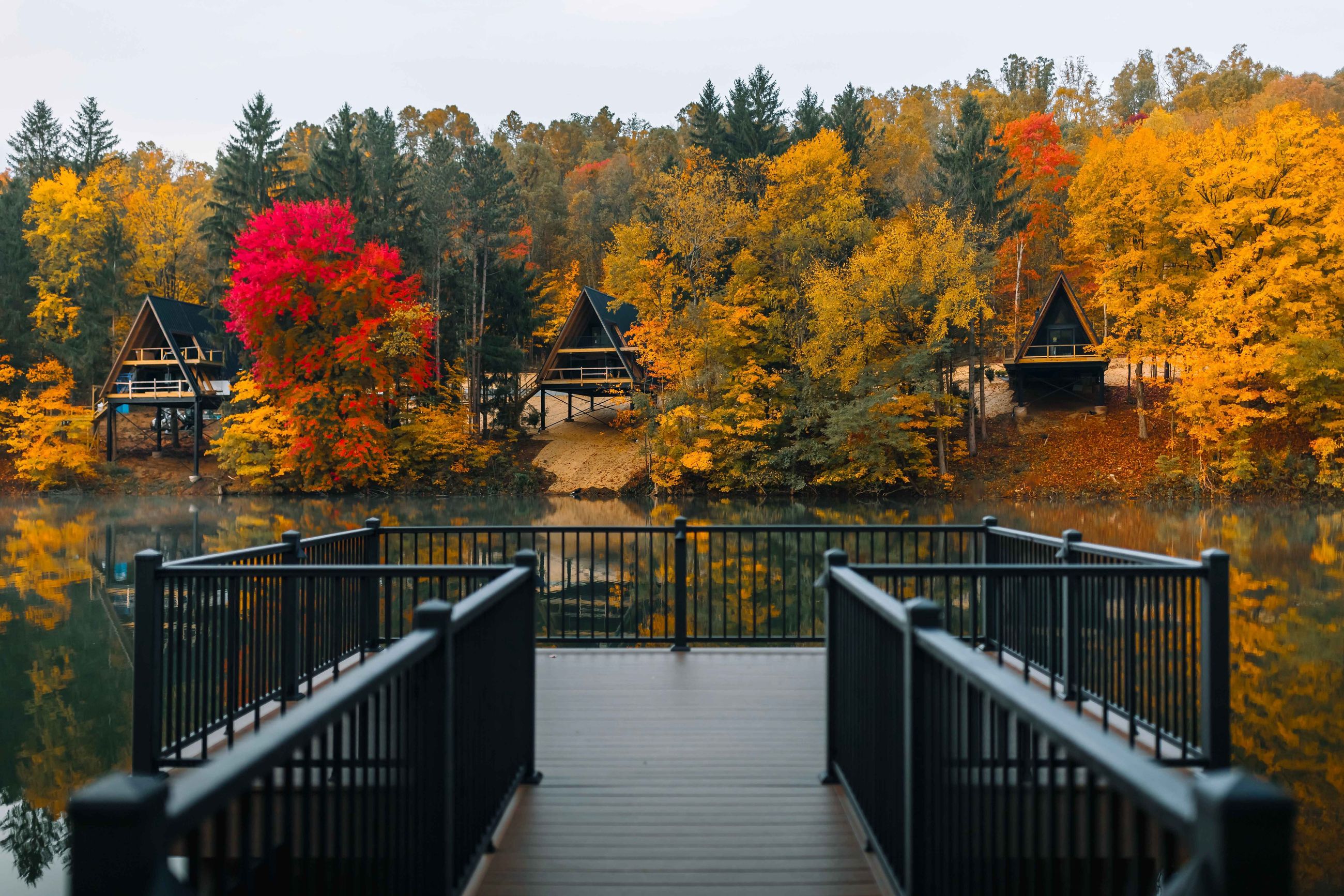 Luxury Vacation Cabins and A-Frames | Paradise Lake
