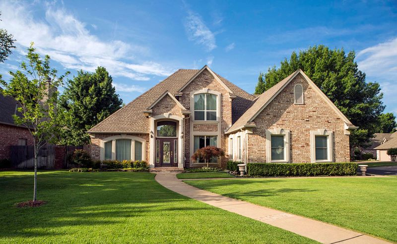 Residential Energy-Efficient Windows | Thermal Windows, Inc.