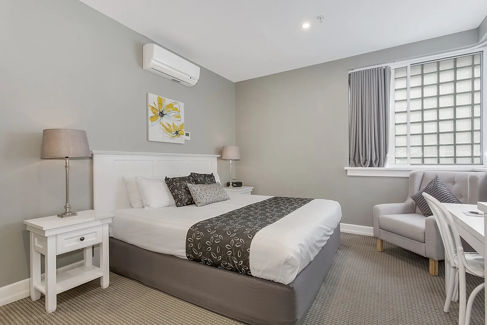 Rooms - CH Boutique Hotel | Tamworth NSW
