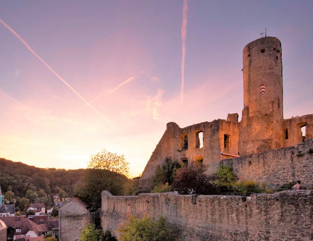 Burg Eppstein 🏰 Alles, Was Sie Wissen Müssen