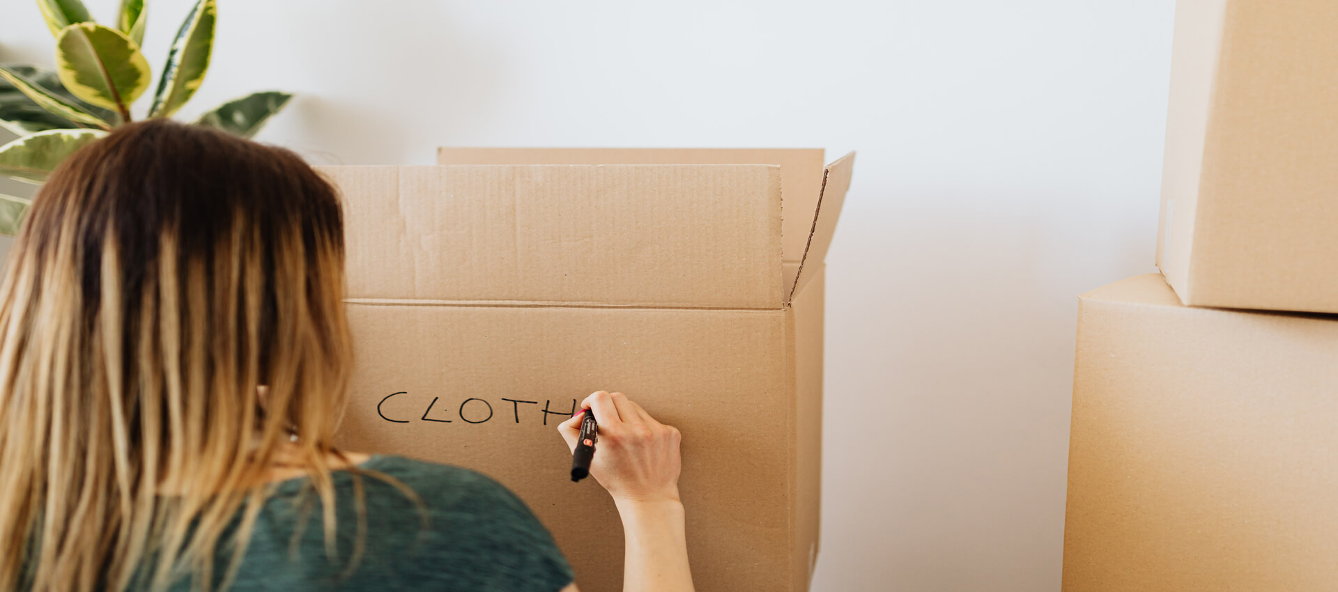 What Is The Role Of A Logistics Operations Manager