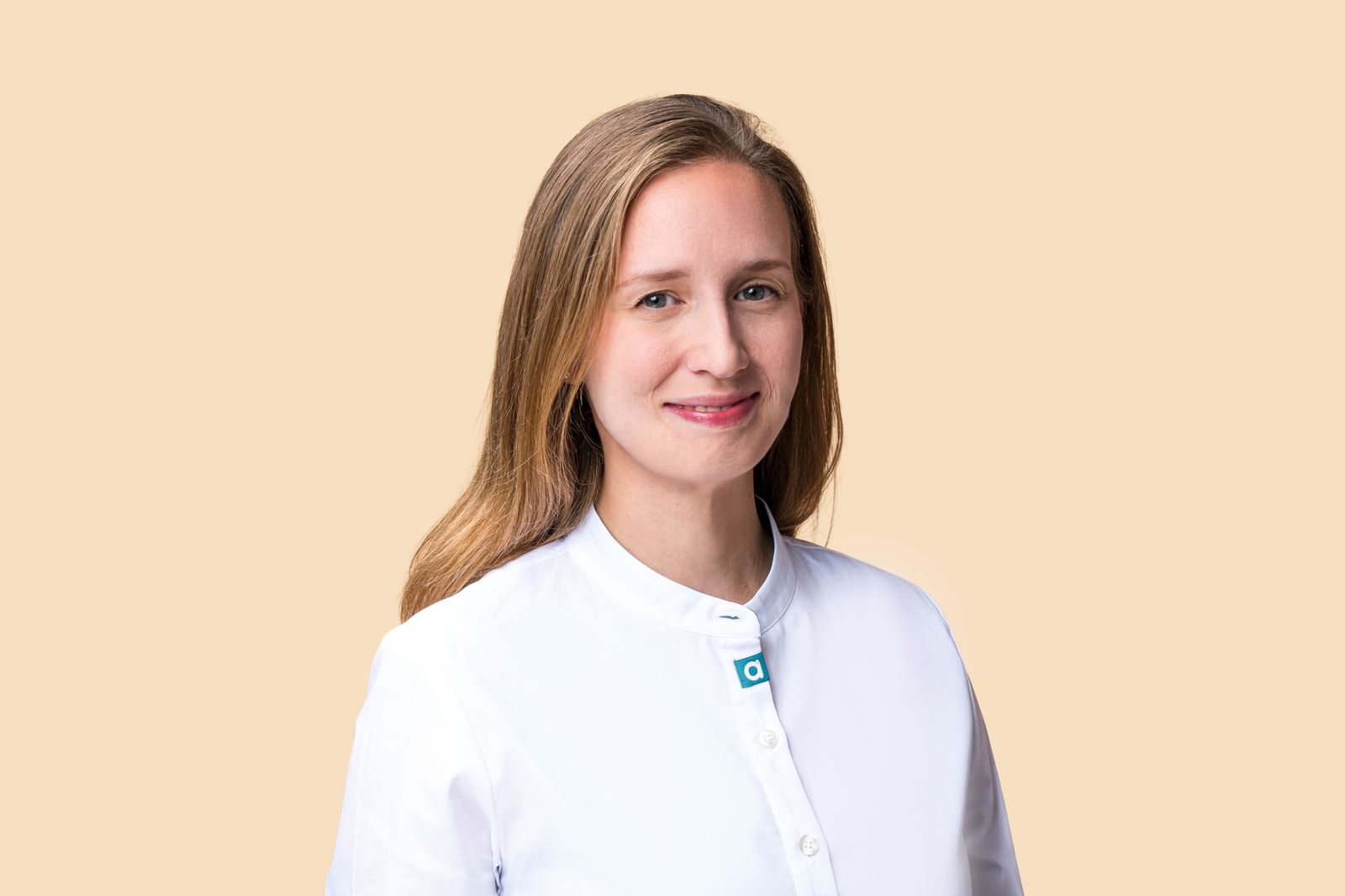 Sara Schmitt at avi