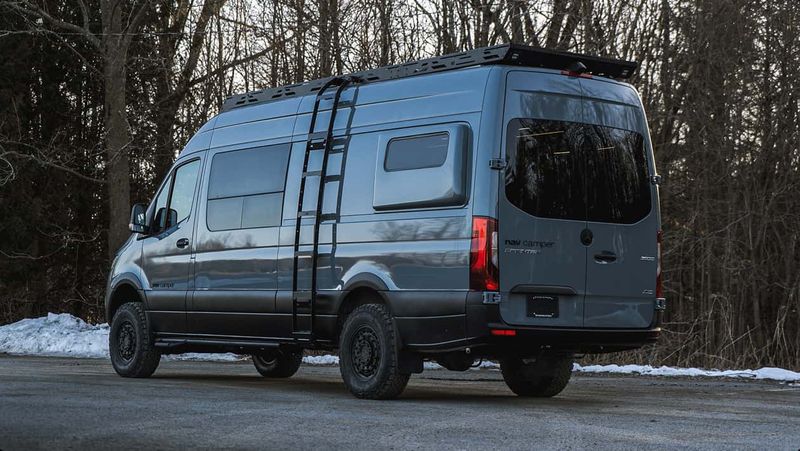 Van aménagé sur mesure au Québec | Nav Camper
