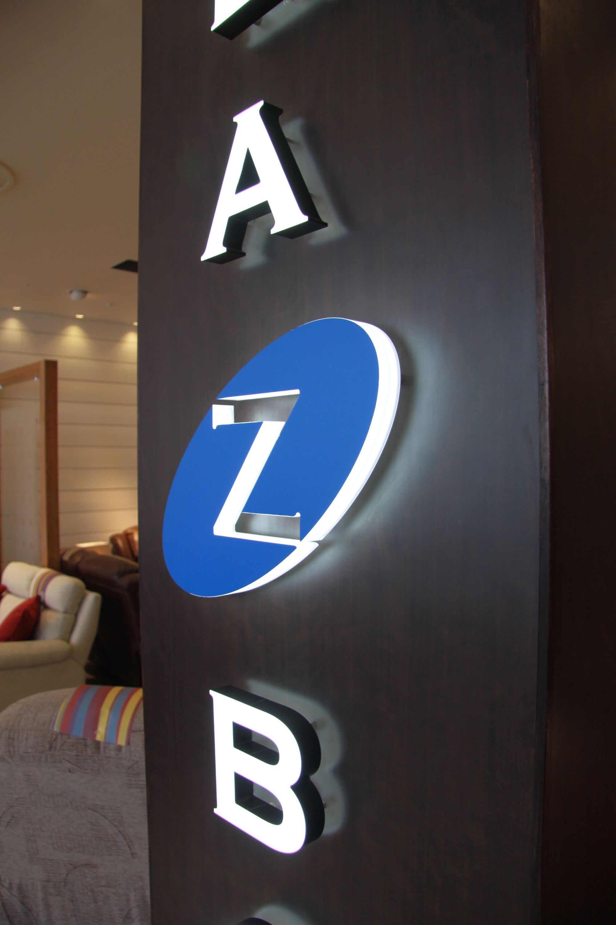 Neon signs - how they work, how they perform and are there alternatives ...