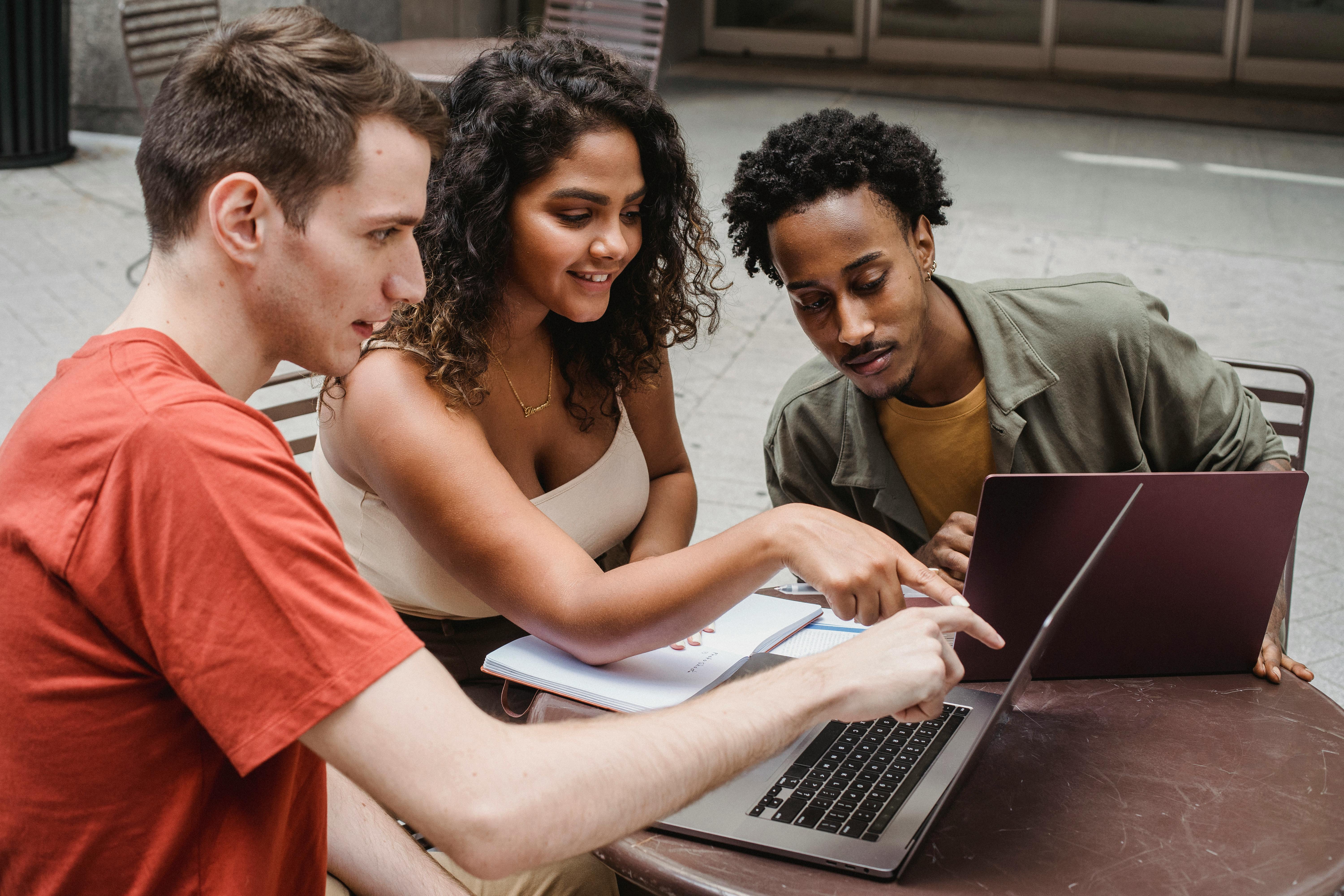 Revolutionizing Content Creation: The Power of AI Conclusion Generators