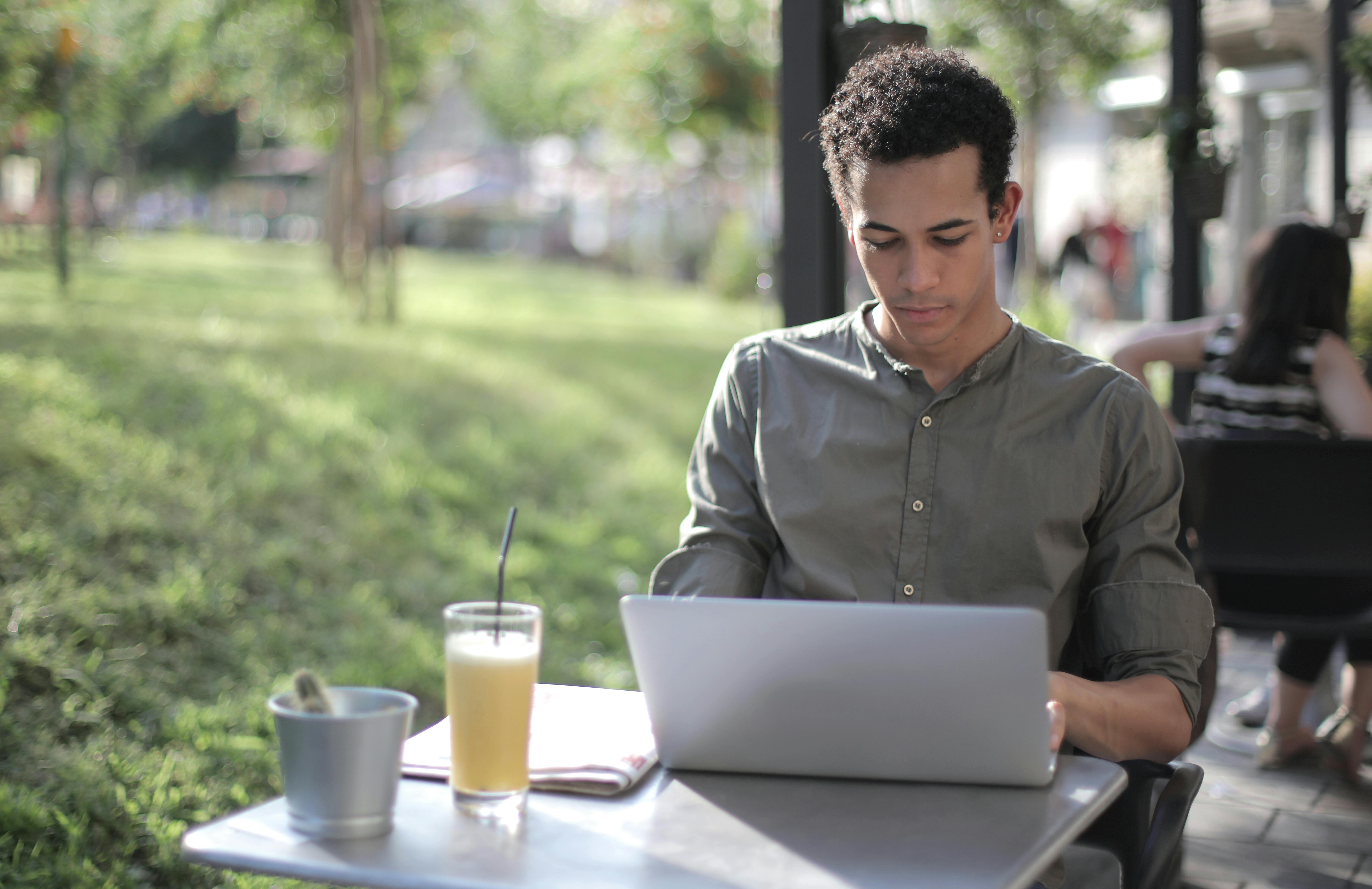 Mastering Google Search: Must-Include Tips and Strategies for Marketing Directors