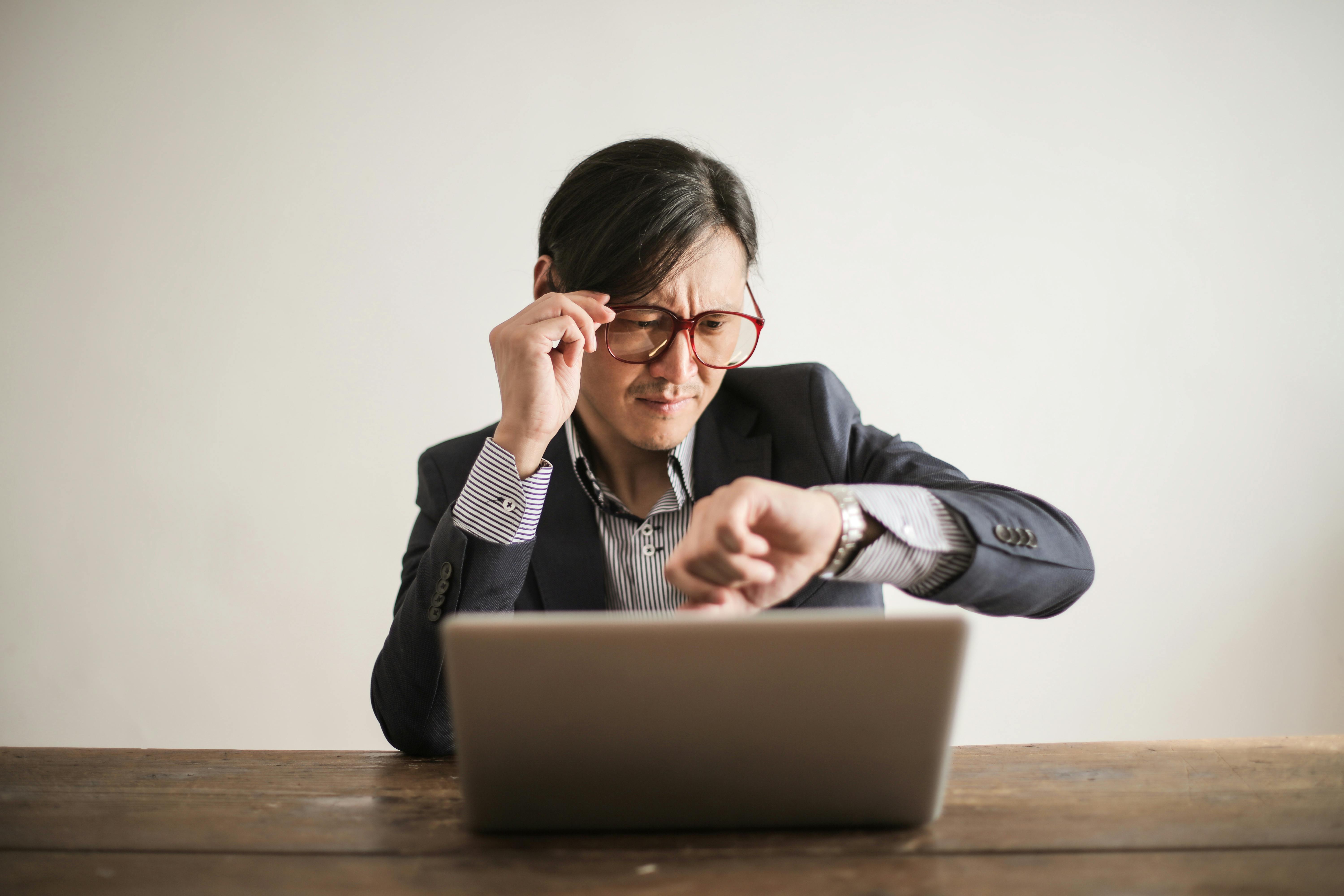 Uncovering SERP History: Tracking and Analyzing Search Result Evolution
