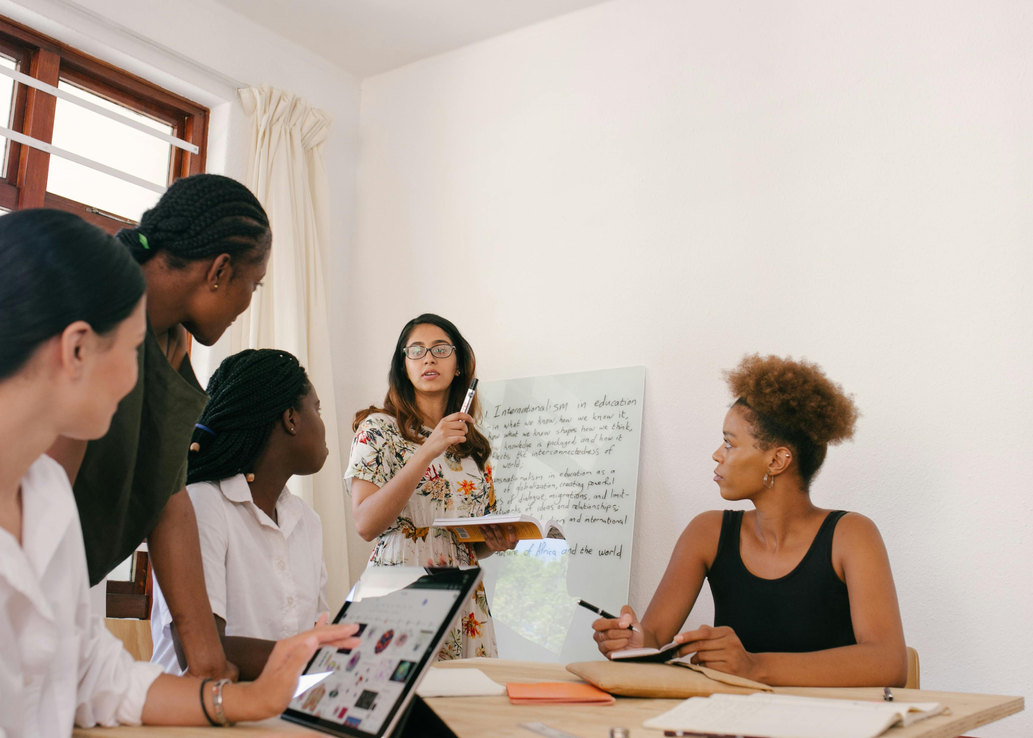 Maximizing Marketing ROI: Unlocking the Power of Data-Driven Marketing Strategies