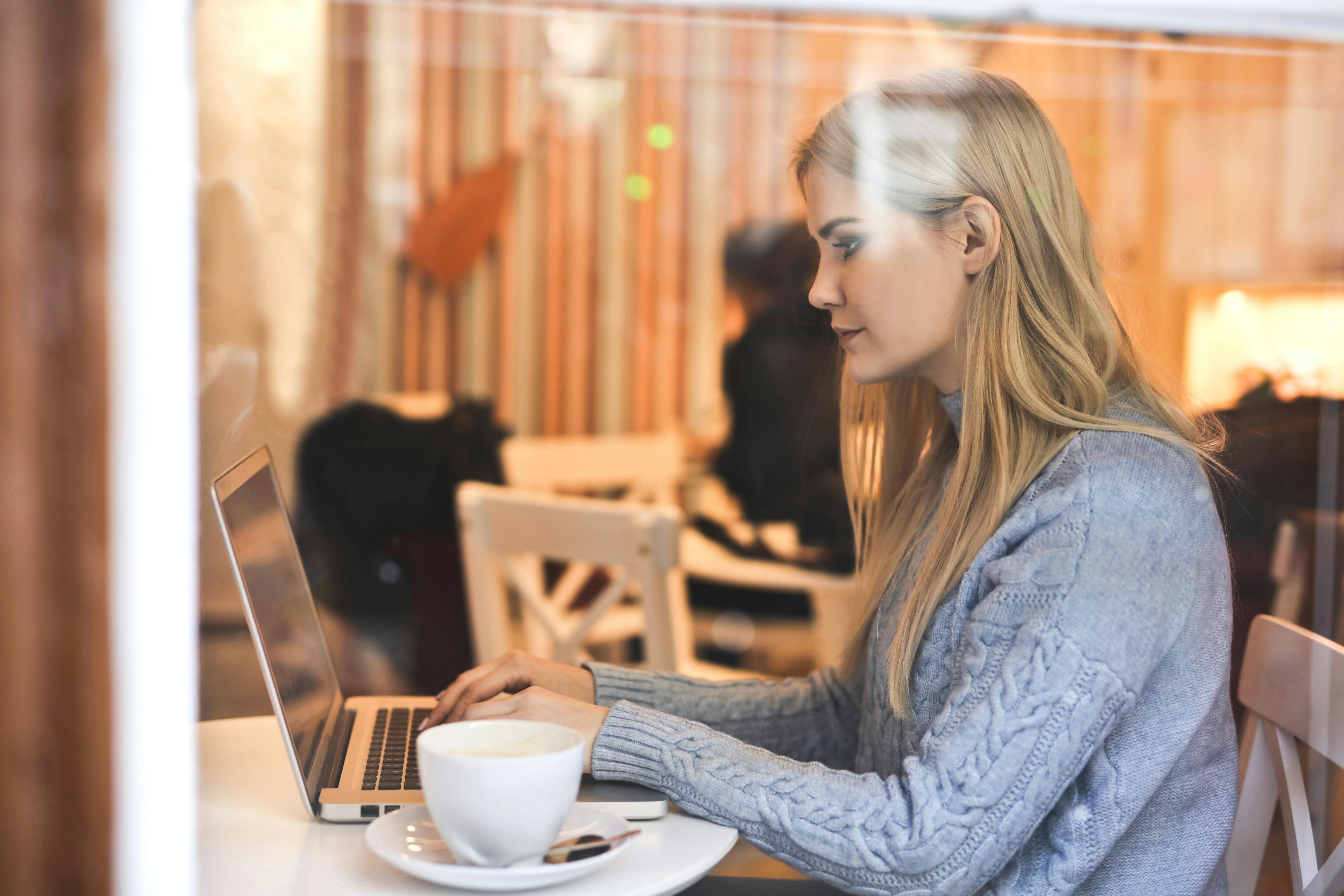 Maximizing ROI with Data-Driven Marketing Trends