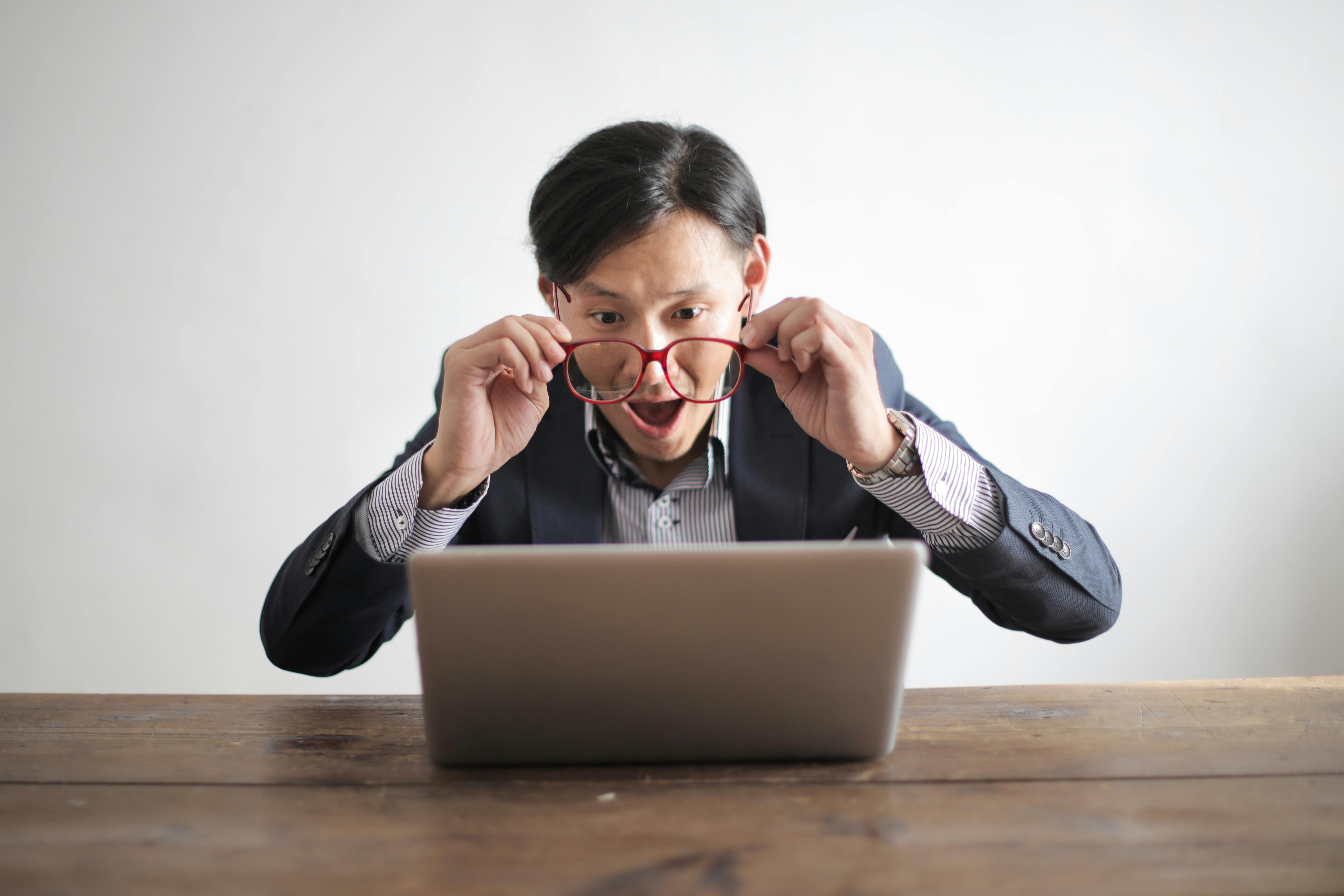 The Importance of Keyword Monitoring: Maximizing SEO Rankings and Driving Targeted Traffic