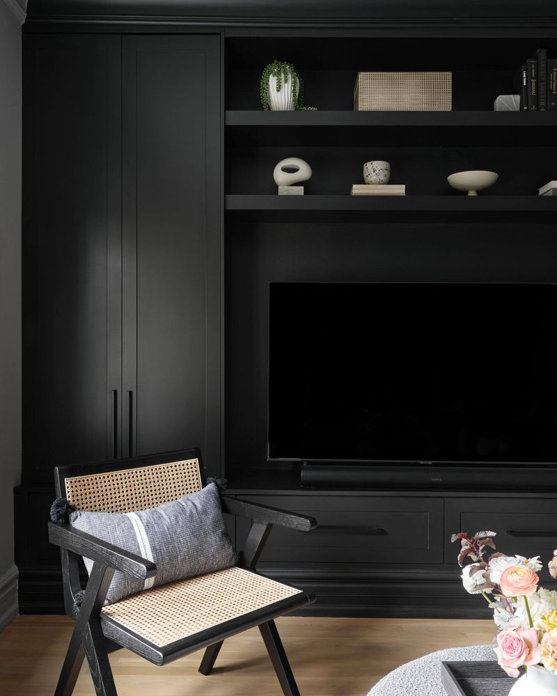 The Queen Lewis — Gallery — Jack Creasy Design