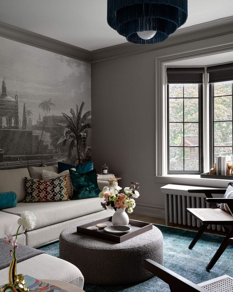 The Queen Lewis — Gallery — Jack Creasy Design