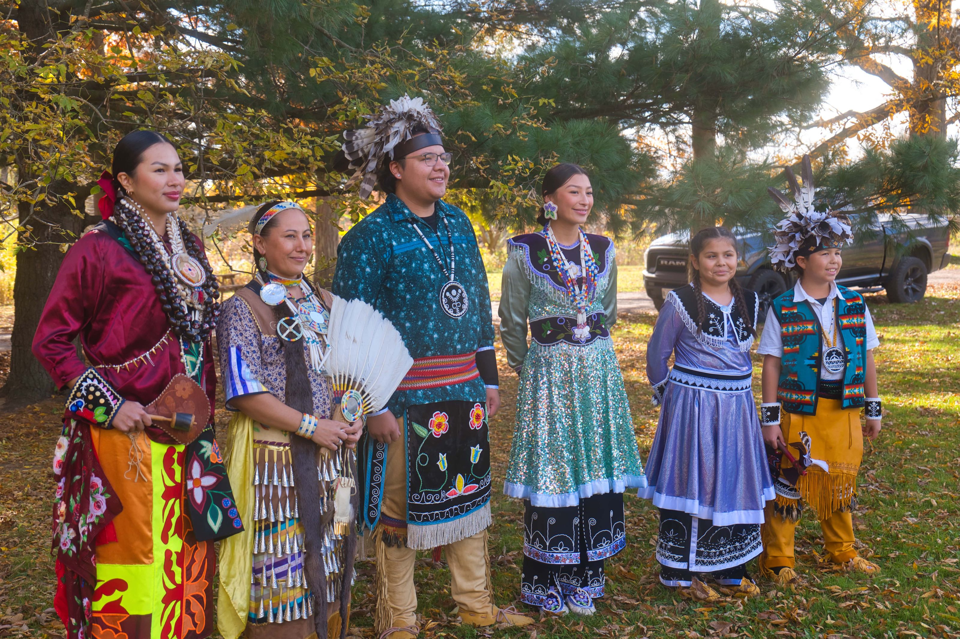 Indigenous Cultural Exchange | Six Nations Tourism and Wikwemikong Tourism