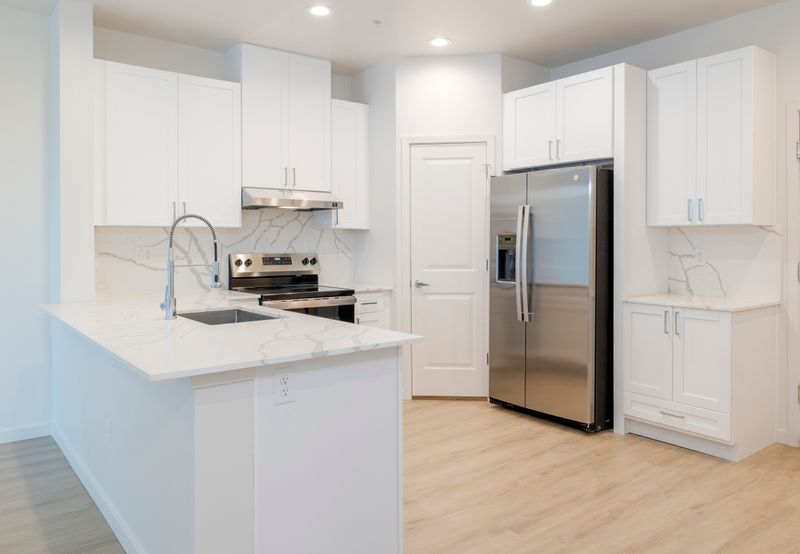 Luxury Townhome Glendale - Glendale Apartment for Rent | Ascension at ...