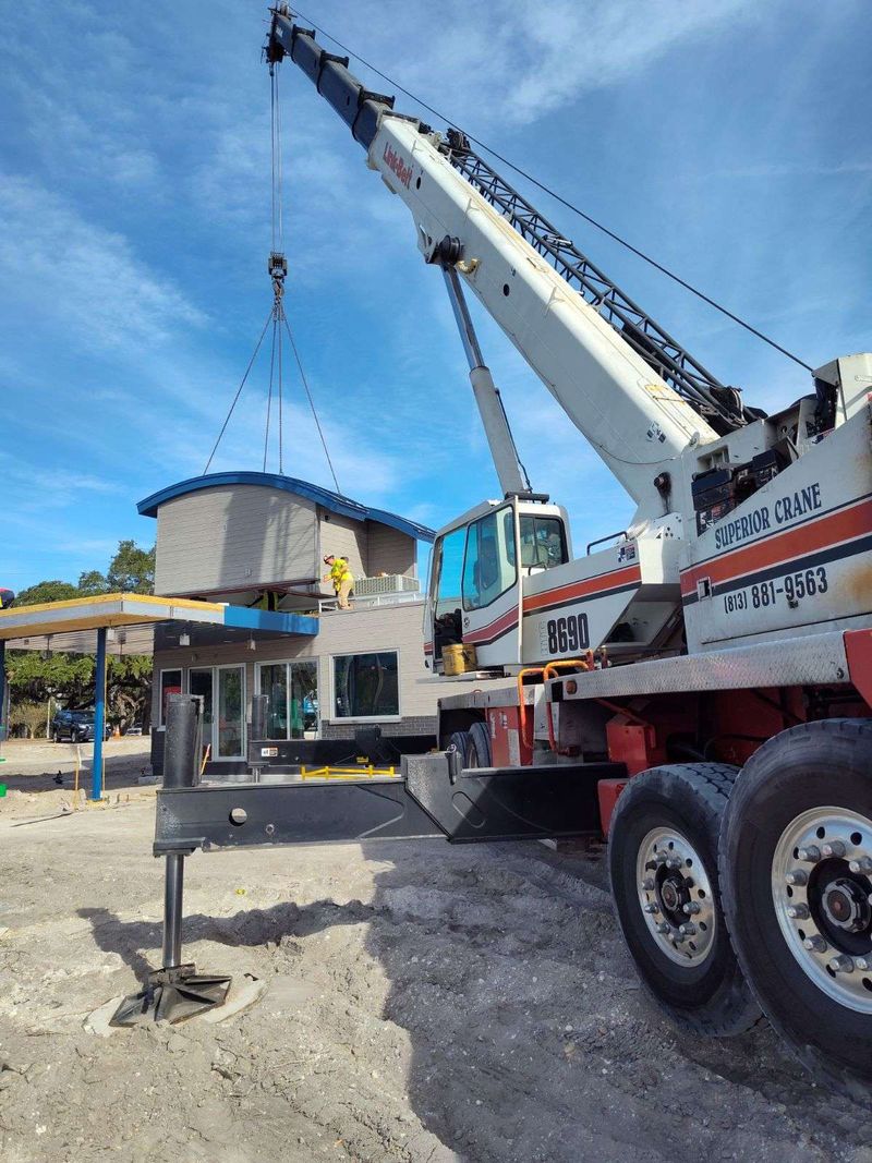 Adams Crane© - Crane & Rigging Service in Tampa