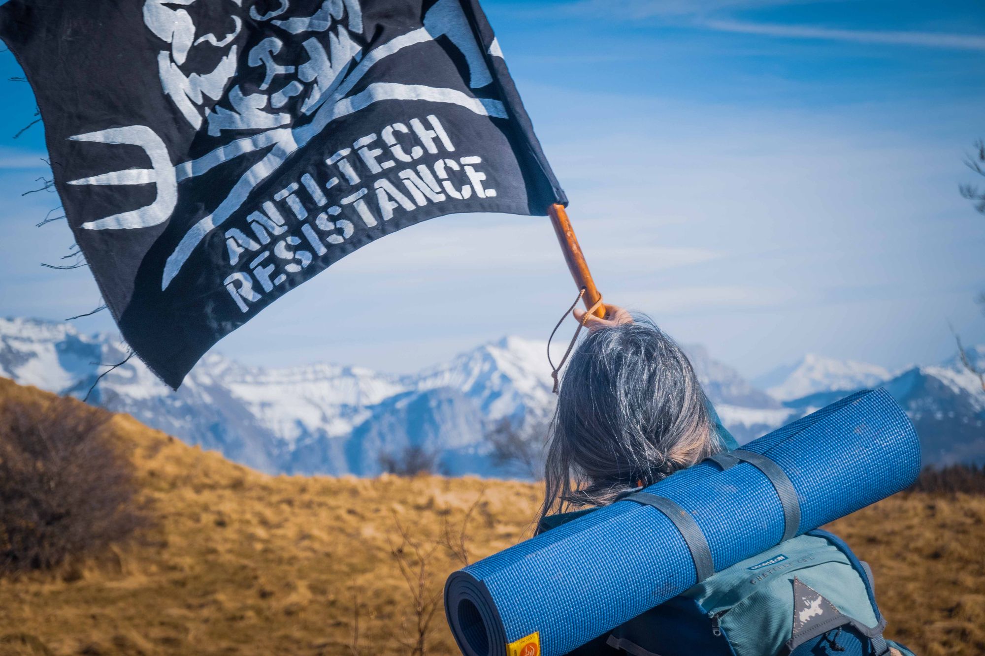 Anti-Tech Resistance | CONTRE la technologie, POUR la vie