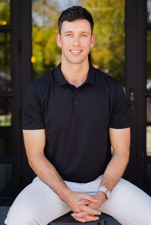 Best Chiropractor & Massage Therapy in SW Calgary | Curo Chiropractic