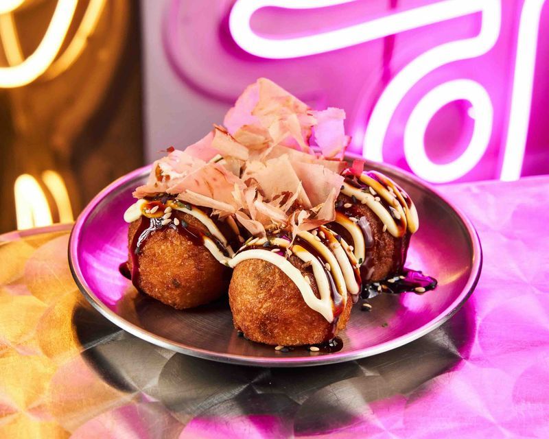 Menu | NOORI FAMILY 一海苔 | World’s Best Tacosushi