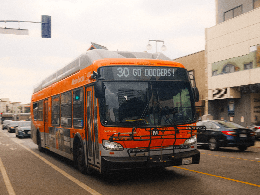 How Much Do LA Metro Bus Drivers Make? (Actual Pay 2025) | Bandana ...