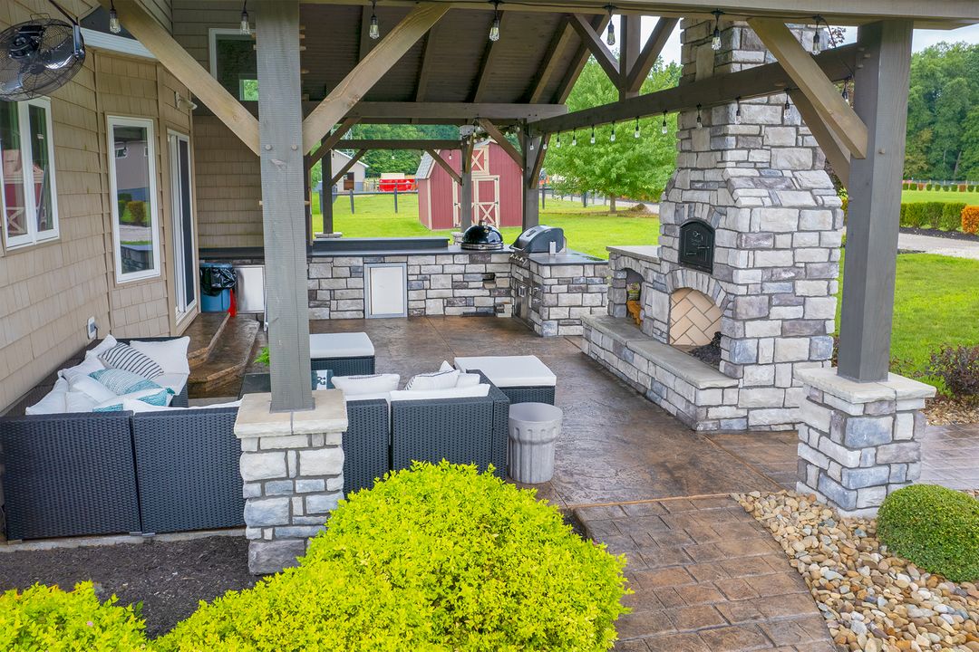 Home | Round Grove Products