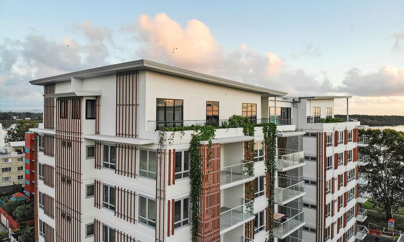 Sunshine Coast Home Builder, Commercial Construction and Developer