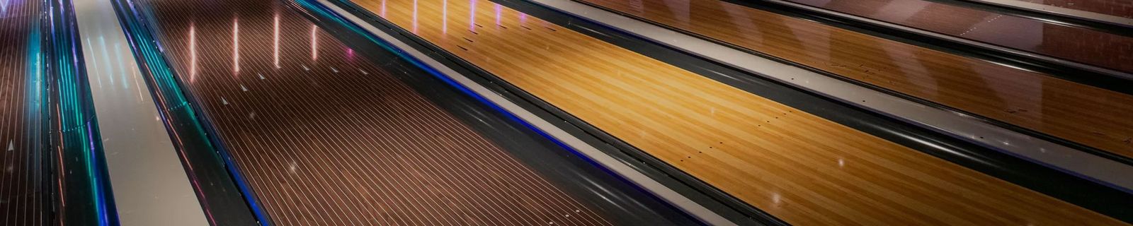 Hollywood, Cheltenham - bowling lanes and arcade