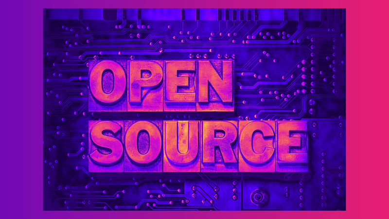 Understanding Large Language Models: Open Source vs. Closed Source LLMs