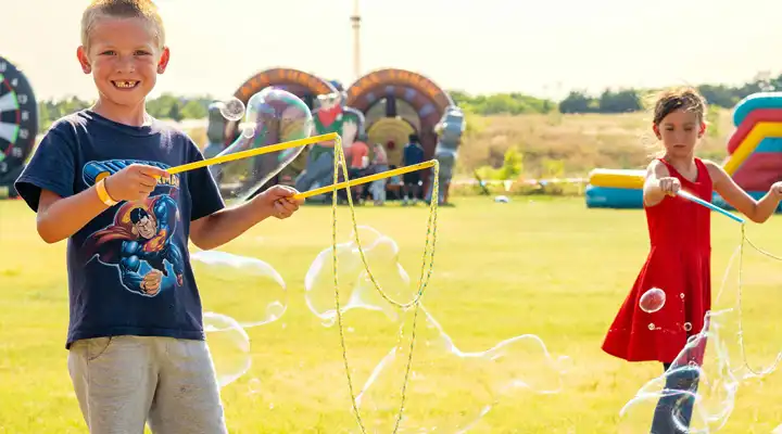 Party & Outdoor Movie Rentals | Freedom FUN USA