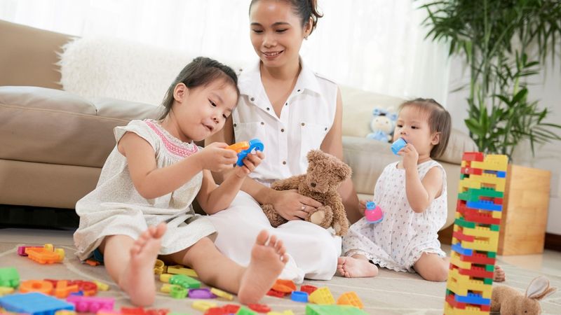 7 Effective Teaching Techniques for DIR Floortime in Autism Therapy