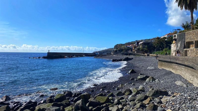 Free Madeira Interactive Map - Madeira-Island-Map.com