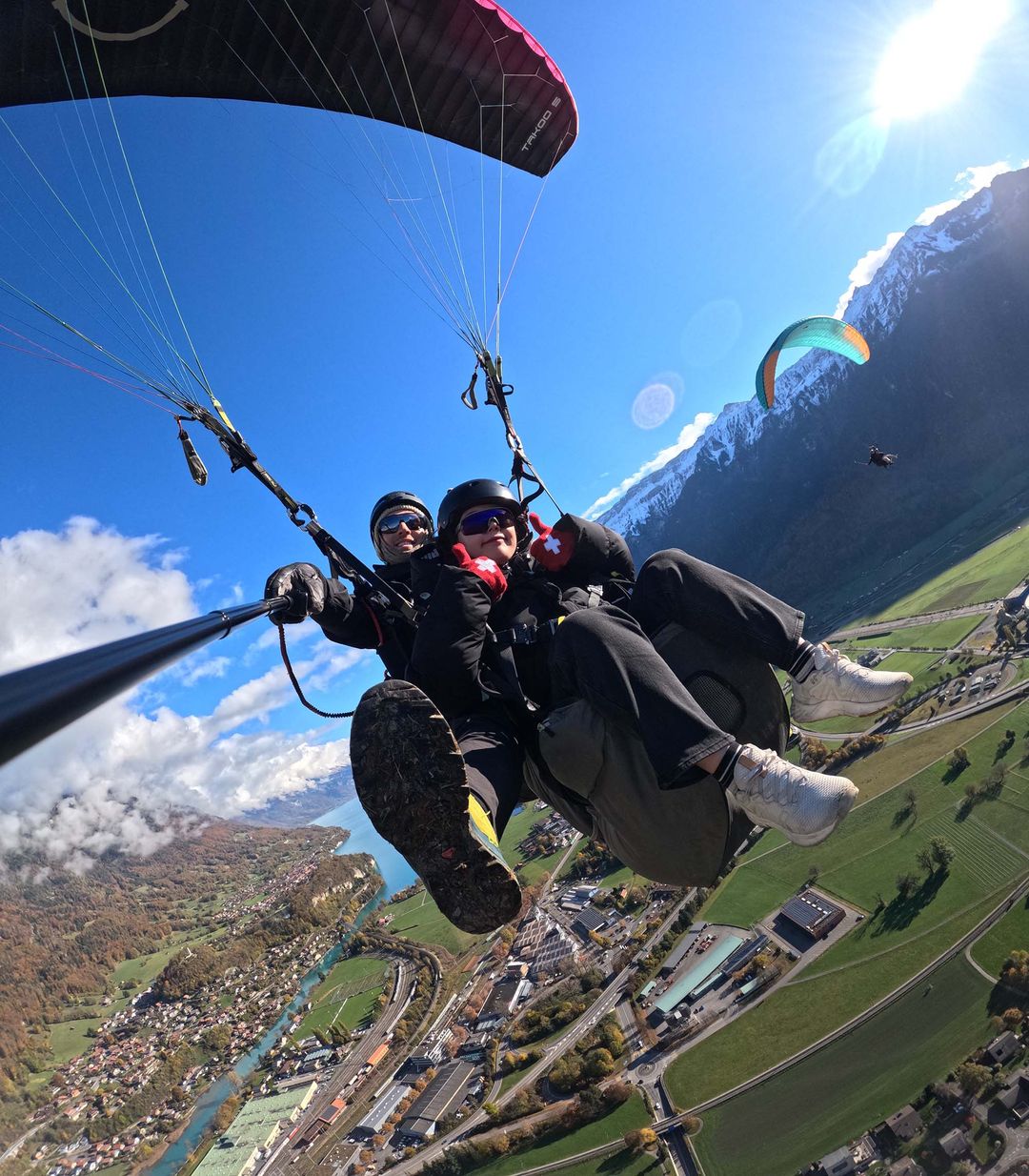 AlpinAir Paragliding Tandem Flights: Bring Your Interlaken Trip To Life