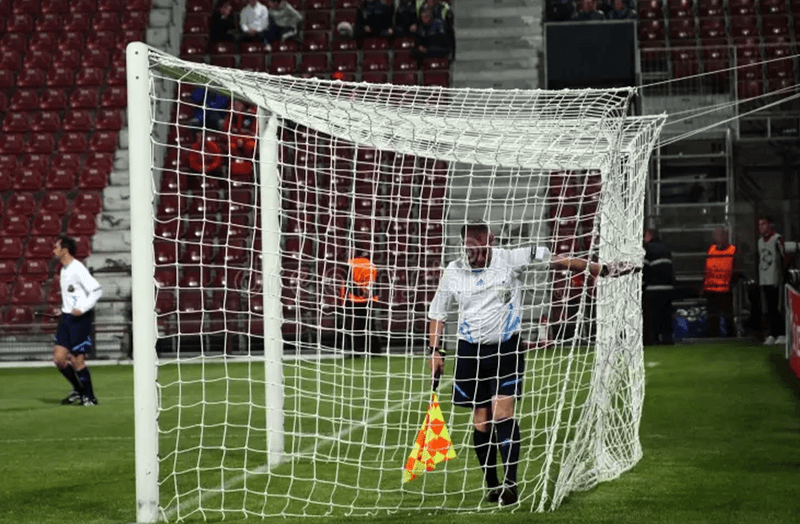 How Referees Manage Field/Equipment Inspections Before Games