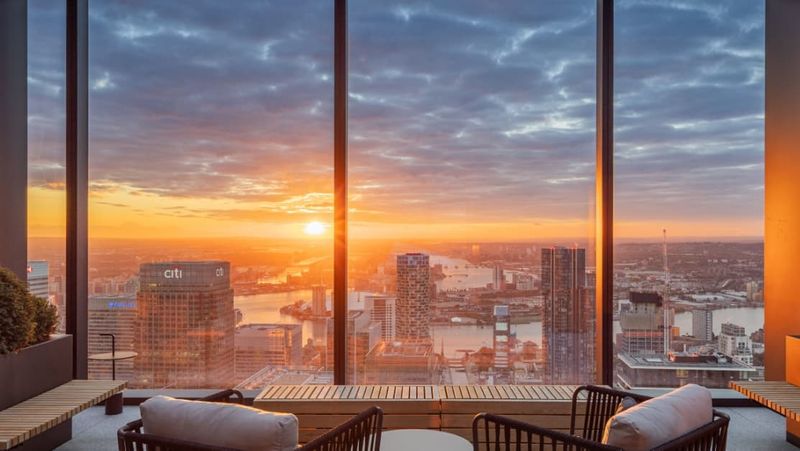 Views | Landmark Pinnacle