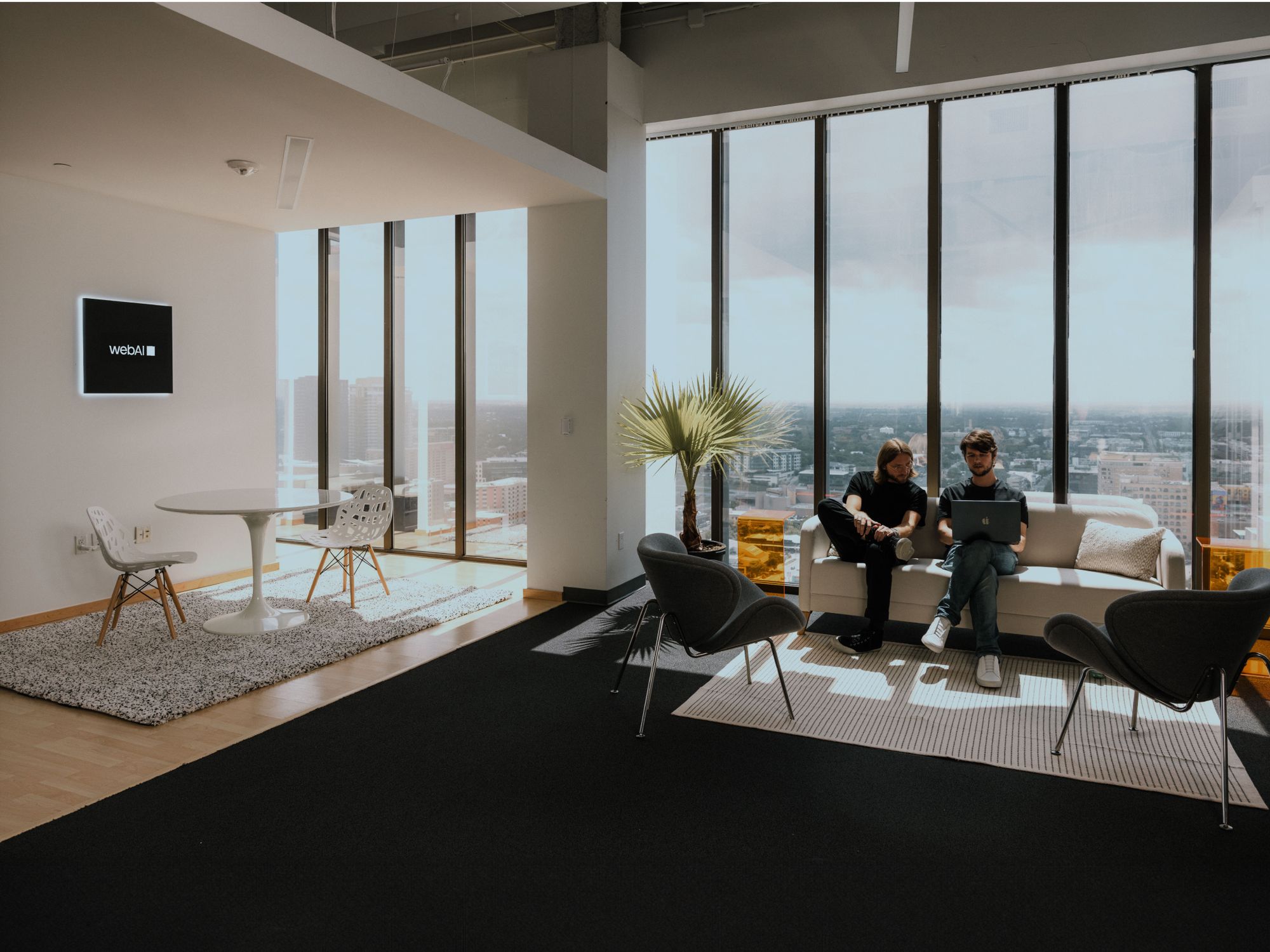 webAI | Bringing the world’s largest models to your devices