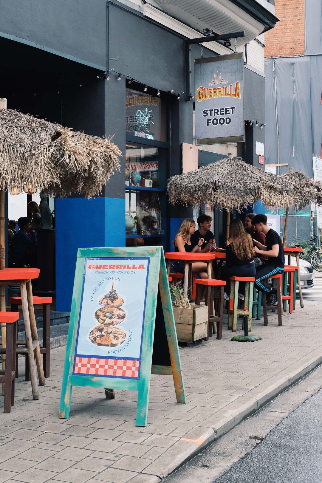 Guerrilla • Streetfood & Cocktails