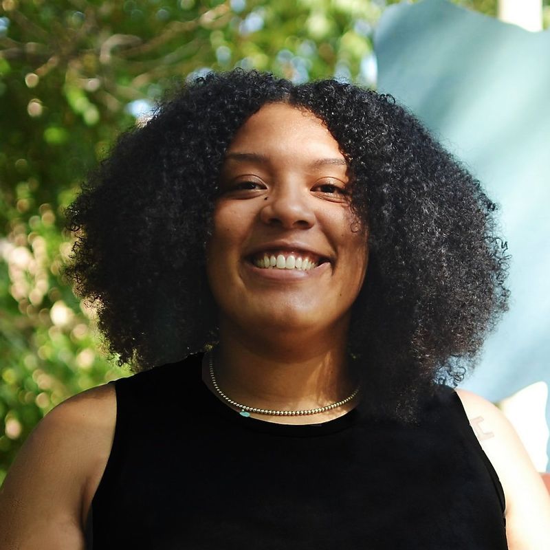 New Politics | Building a New Generation of Leaders