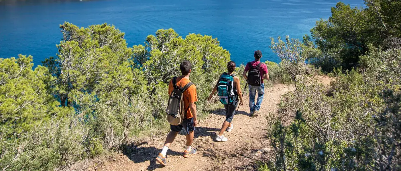 Top 10 Best Islands for Hikers: Adventure Awaits | Islands Discoveries
