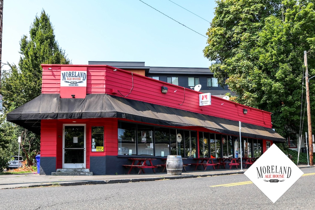 Moreland Ale House | Portland's Neighborhood Sports Bar