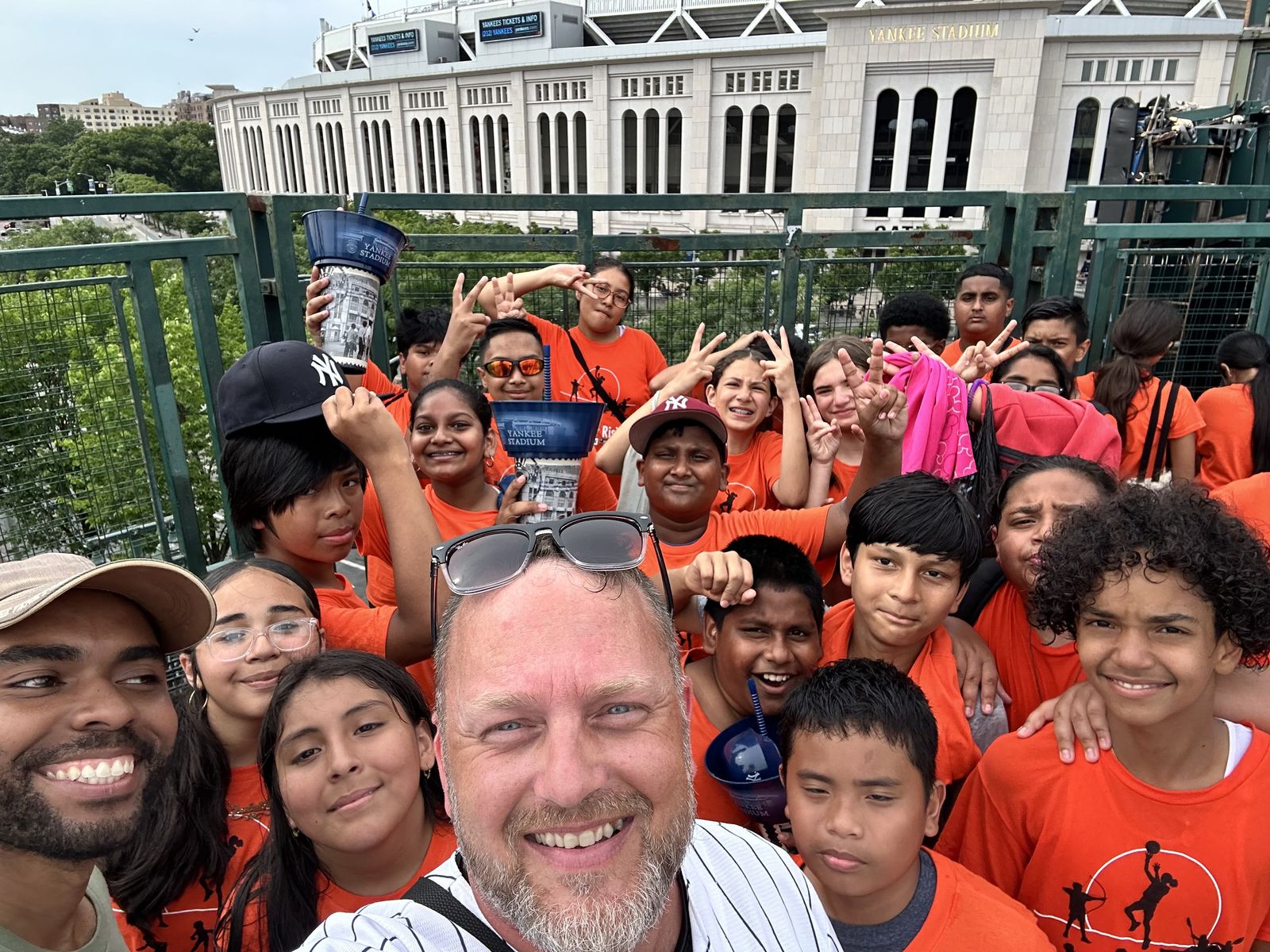 MS 137 Americas School of Heroes