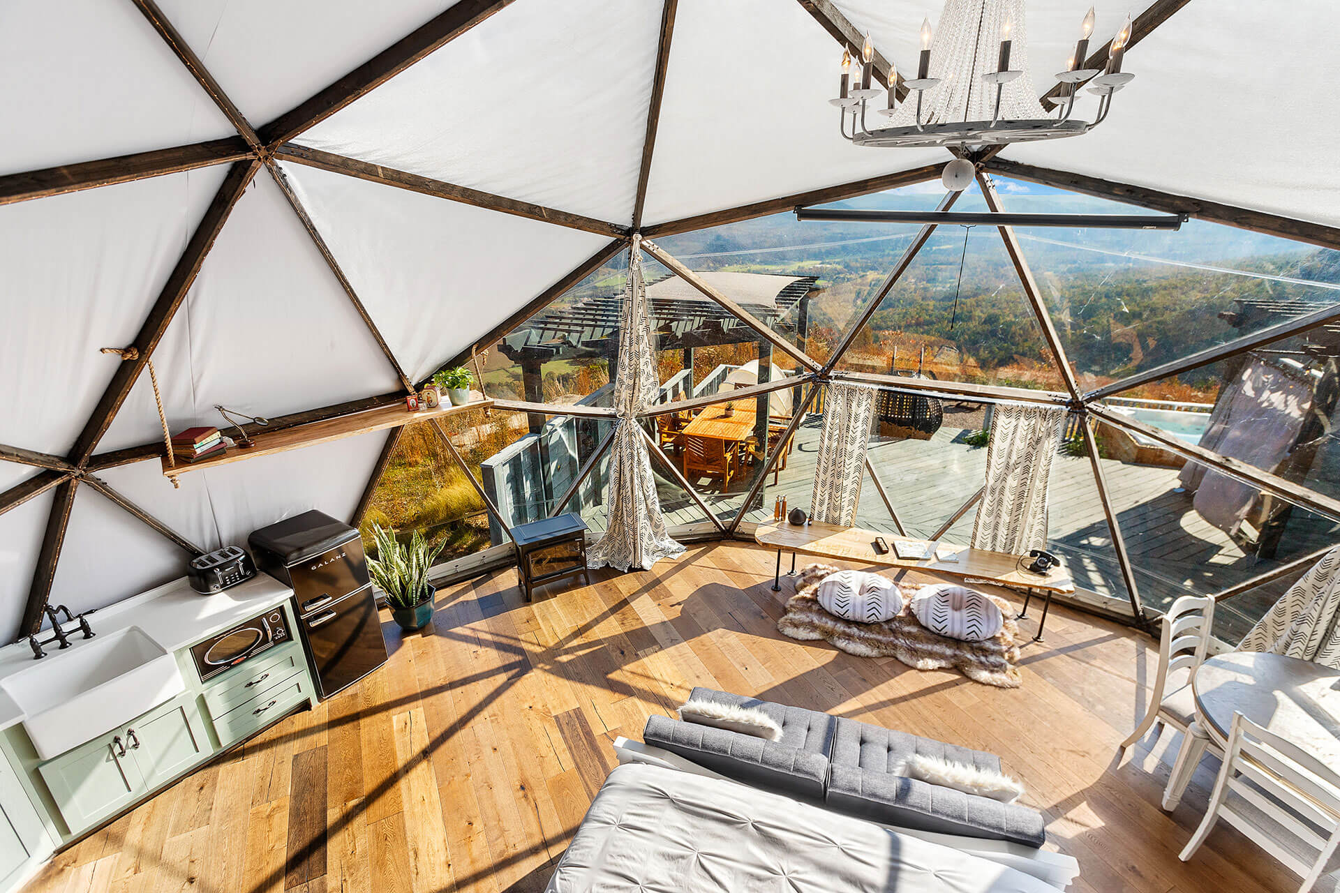 XL Dome - Bolt Farm Treehouse