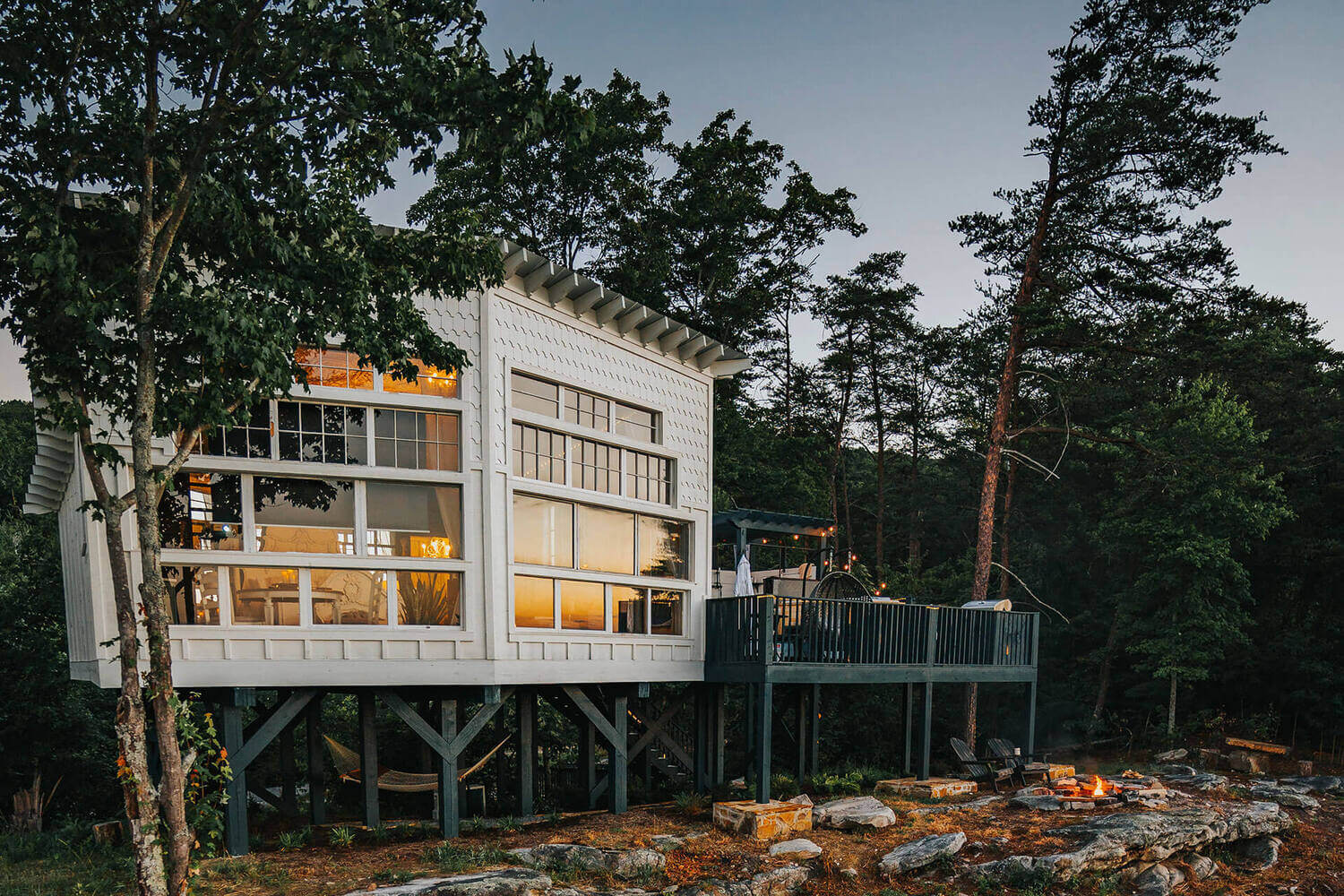 Luxury Treehouses Rentals in Tennessee at Bolt Farm